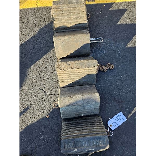 S/4 RUBBER TIRE BLOCKS