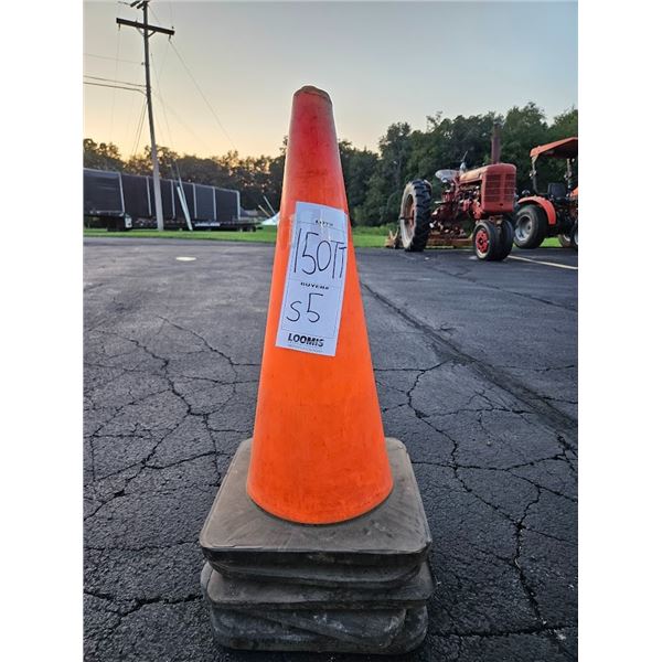 S/5 TRAFFIC CONES / 27 INCH