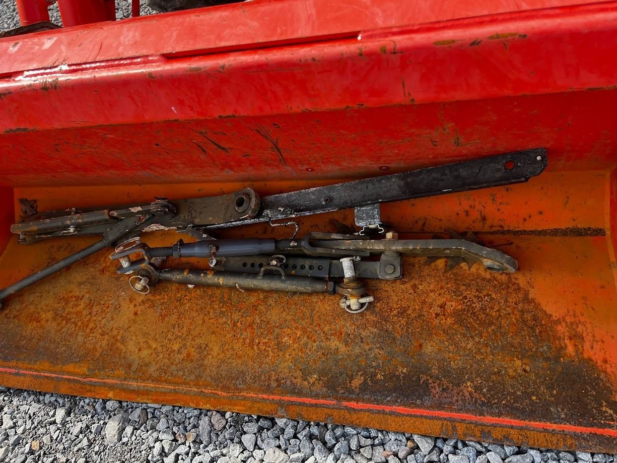 2018 KUBOTA B2650 TRACTOR / LOADER/BACKHOE -LOW HOURS