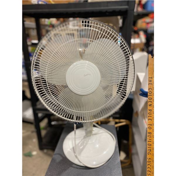 Table fan