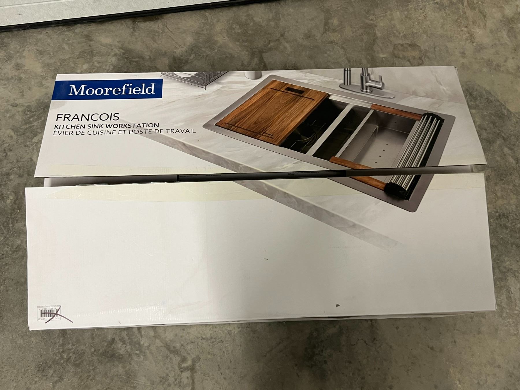 Moorefield Francois Kitchen Sink Workstation - looks new in box