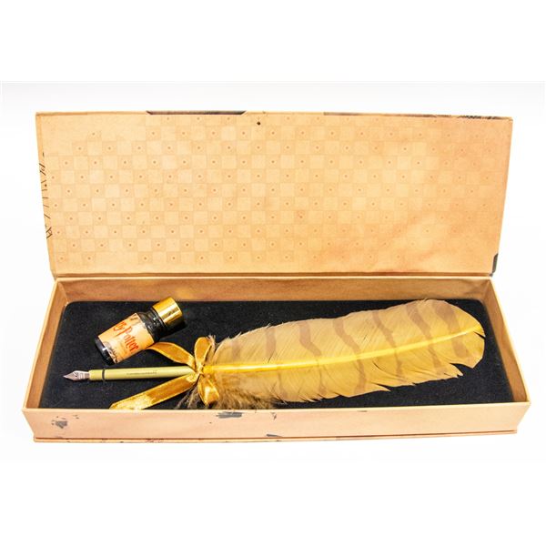 Collectible Harry Potter Quill And Ink Set