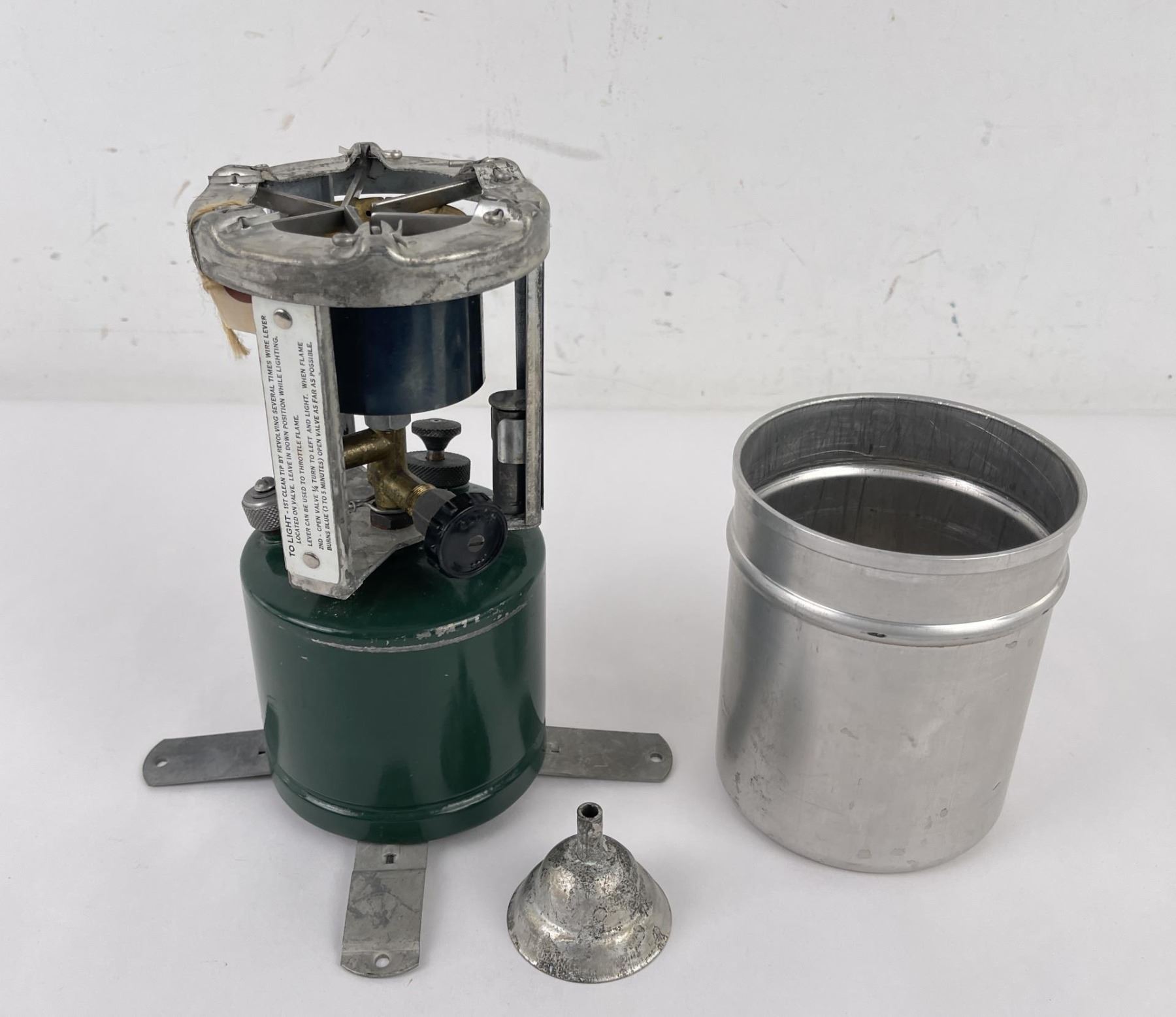 WW2 1942 Coleman 520 Can Stove