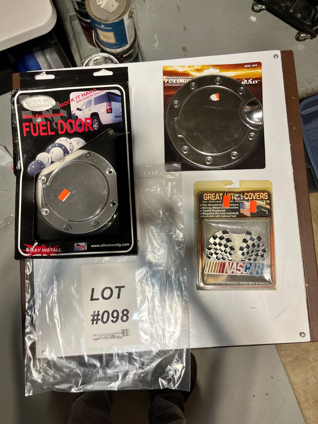 NEW BILLET Assorted GM Accessories(Retail $280)