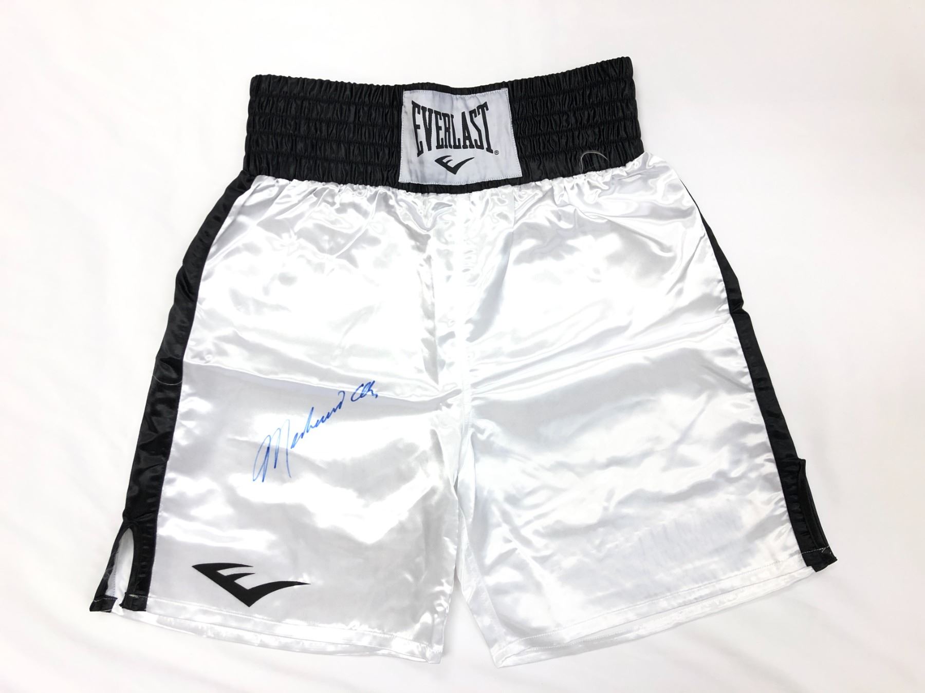 Muhammad Ali Signd Boxing Shorts
