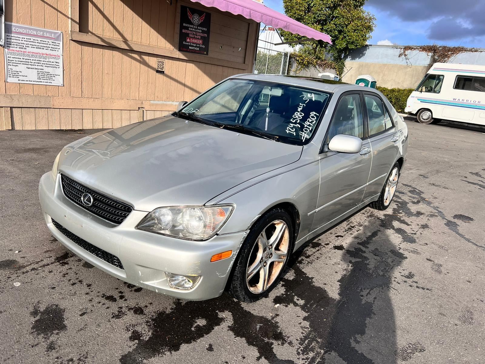 2001 Lexus IS 300