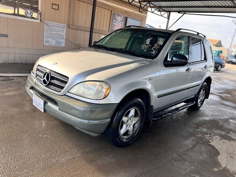 1998 Mercedes-Benz M-Class ML 320