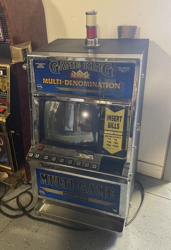 Game King Slot Machine