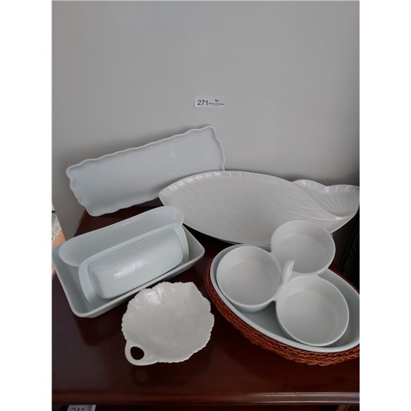 Assorted Serving Dishes And Platters Beck Auctions Inc