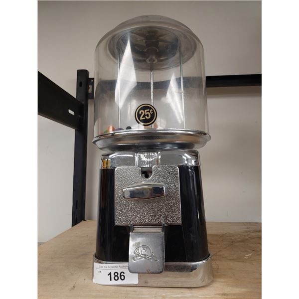 VINTAGE BEAVER GUMBALL MACHINE W/KEY