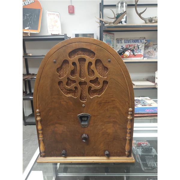 CLASSIC 40'S RADIO-GLORITONE