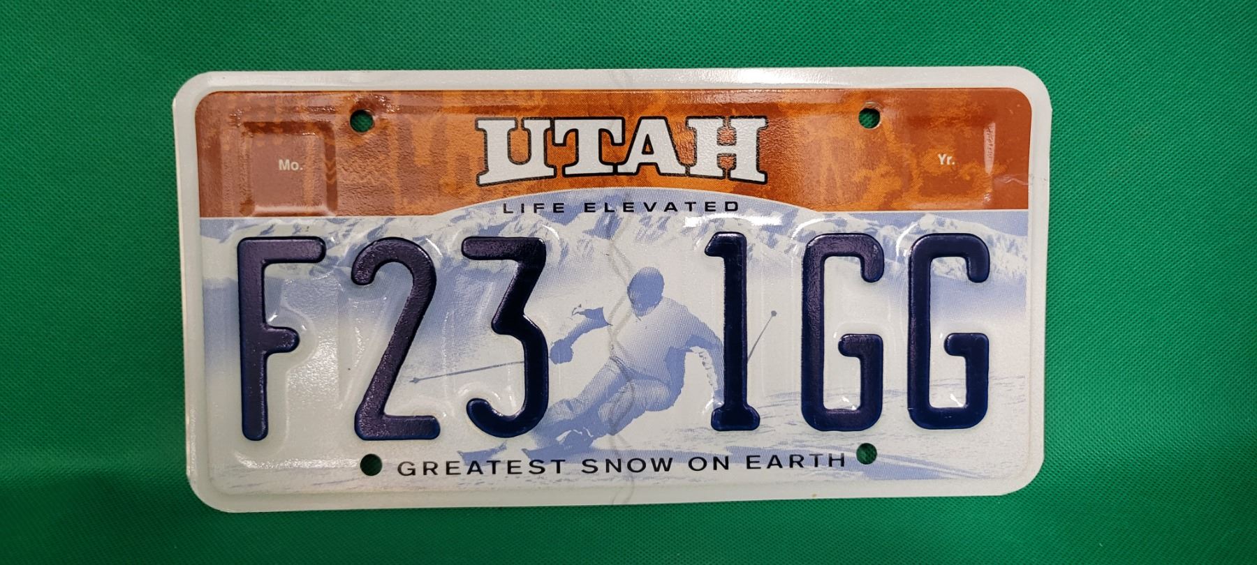 UNISSUED EARLY 2000'S UTAH LICENSE PLATE