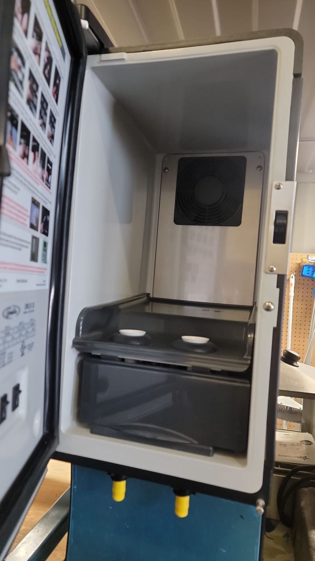 Open Box New - Cornelius - Fruit Juice Dispenser Model: QST ELITE 2000