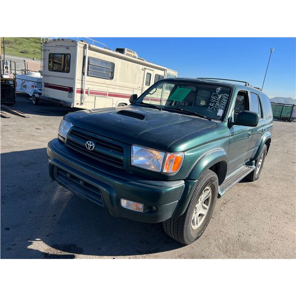 2000 Toyota 4Runner SR5