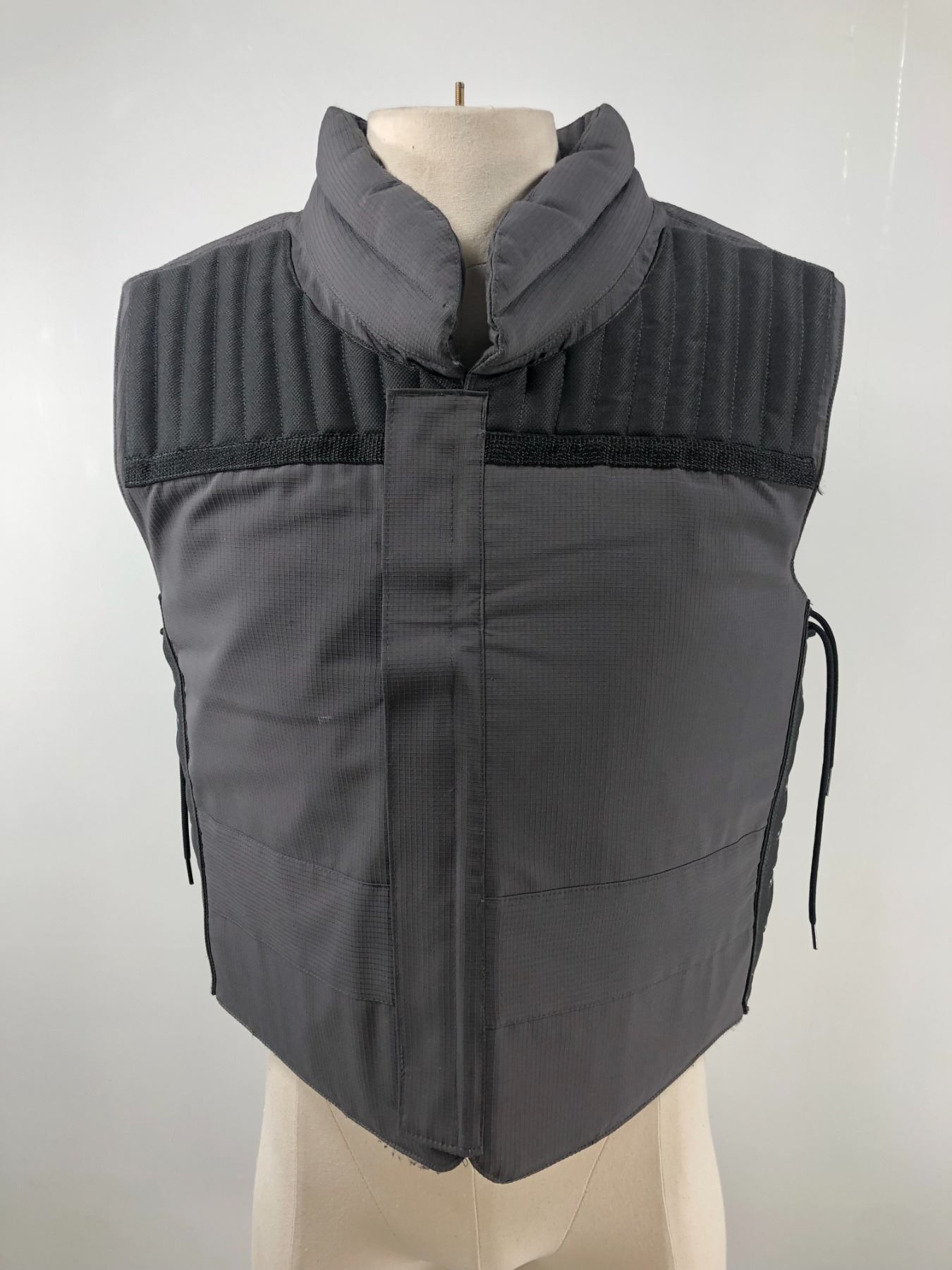 24 (T.V. Series, 2001-2010), Kiefer Sutherland - Starkwood Mercenary's Vest