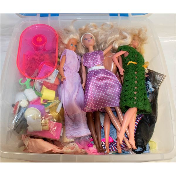 Estate Lot Of Vintage Barbies Clothes And Lots