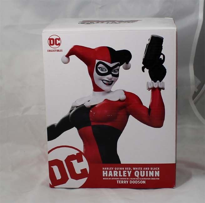DC Collectibles Harley Quinn by Terry Dobson