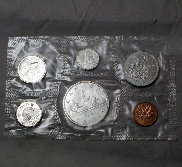 Canada Uncirculated 1963 coin set in pliofilm