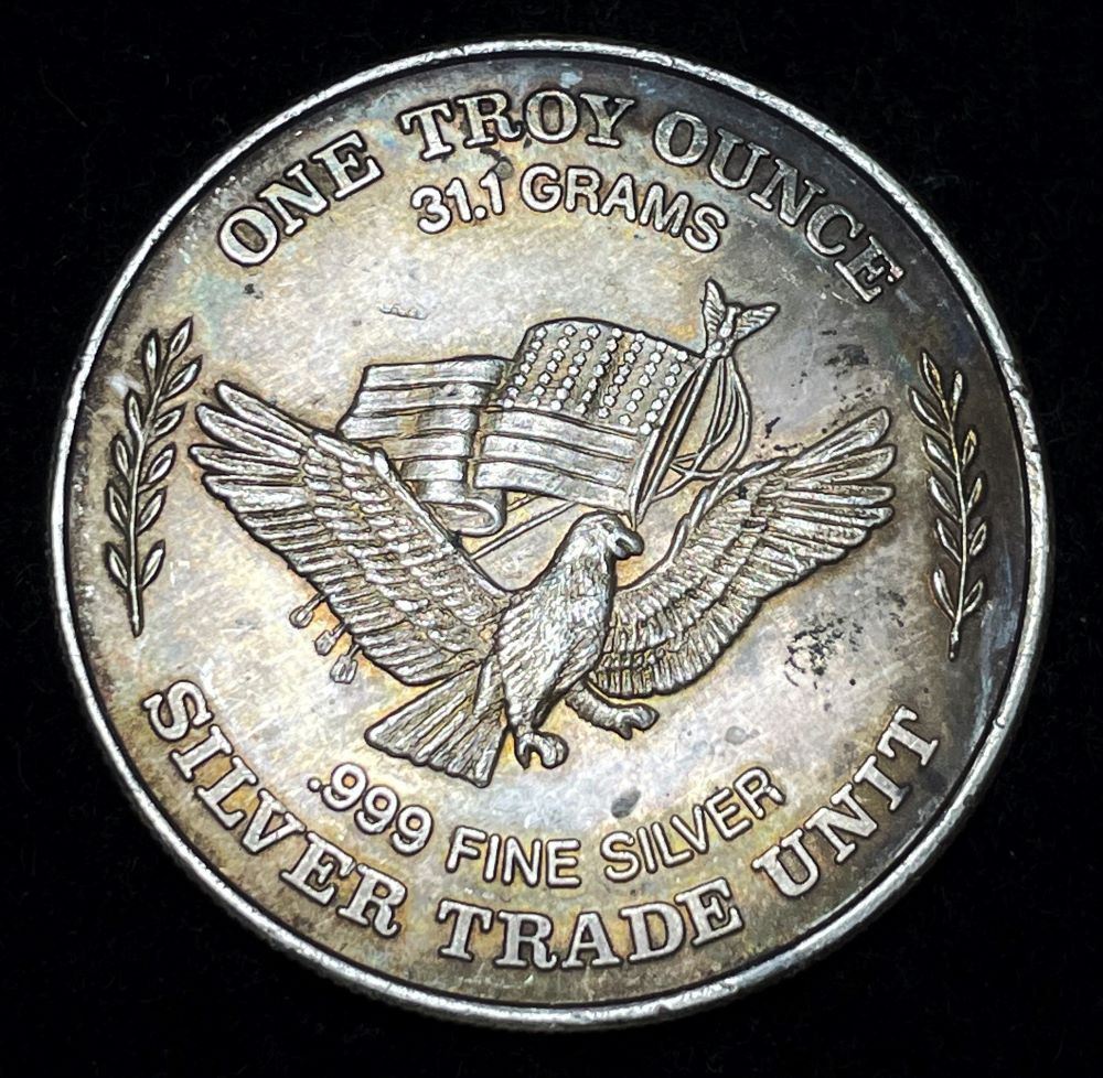 1981-CC U.S. Assay Office 1 ozt .999 Silver Trade Unit