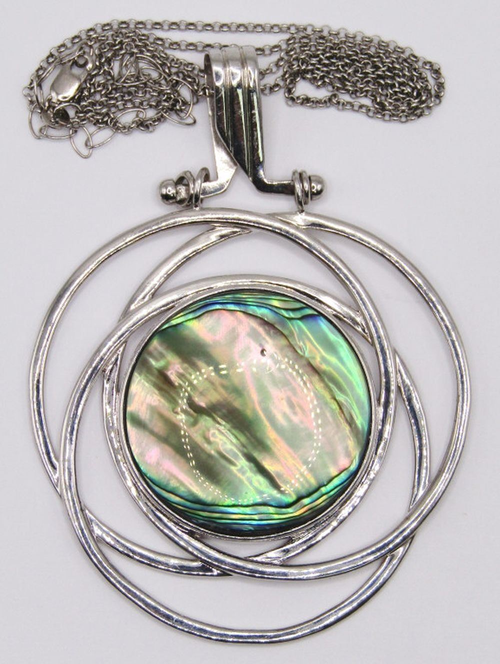 LARGE CIRCULAR STERLING PENDANT WITH ABILONE