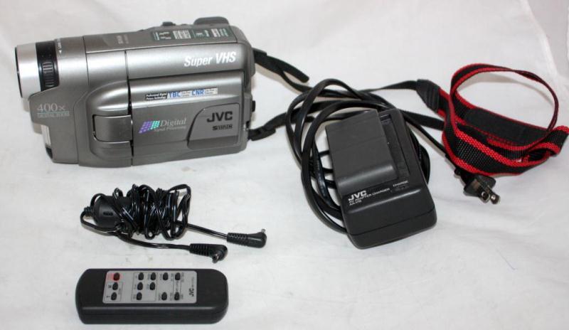 JVC Super VHS Digital Signal Processing Camera