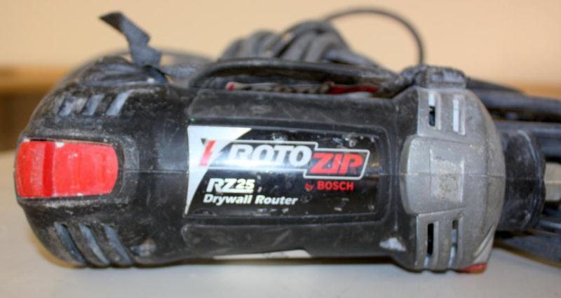 RotoZip RZ25 Drywall Router by Bosch