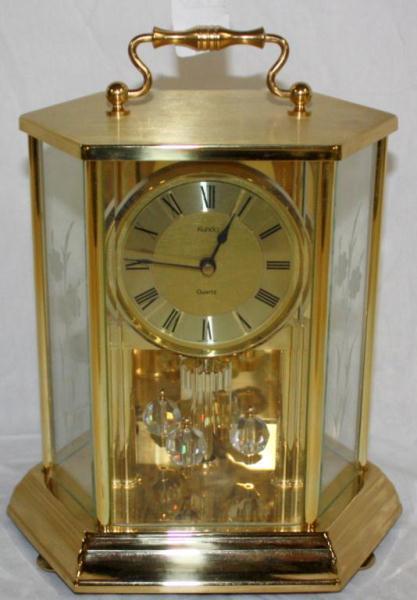 Kundo Quartz Pendulum Clock