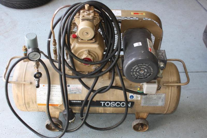 TOSHIBA TOSCON Air Compressor