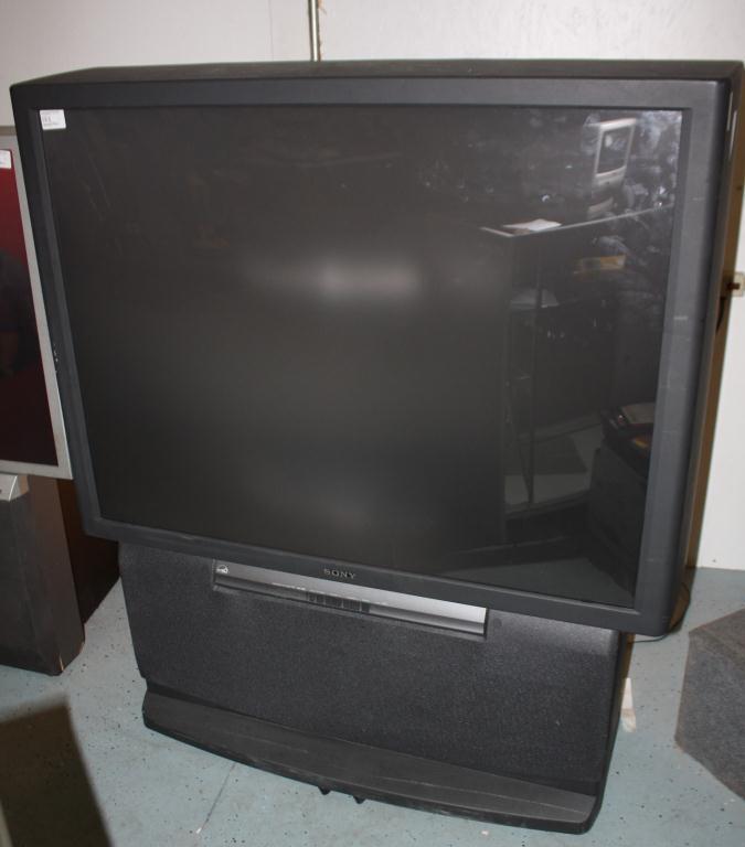 52" BIG SCREEN T.V BY SONY