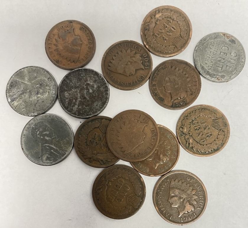 Bag of Old USA Lincoln and Indian Head Pennies