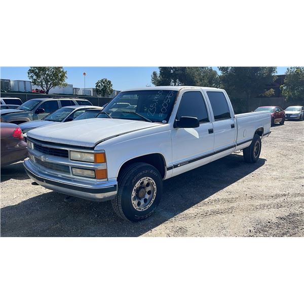 1996 Chevrolet C/K 3500 Series C3500 Cheyenne