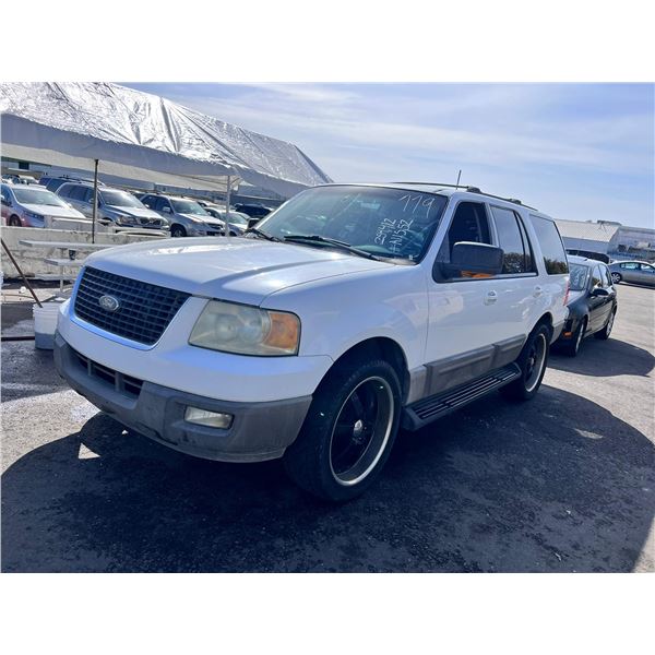 2004 Ford Expedition XLT
