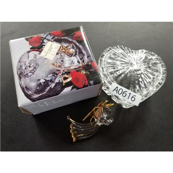 Decorative Glass Pieces A0616