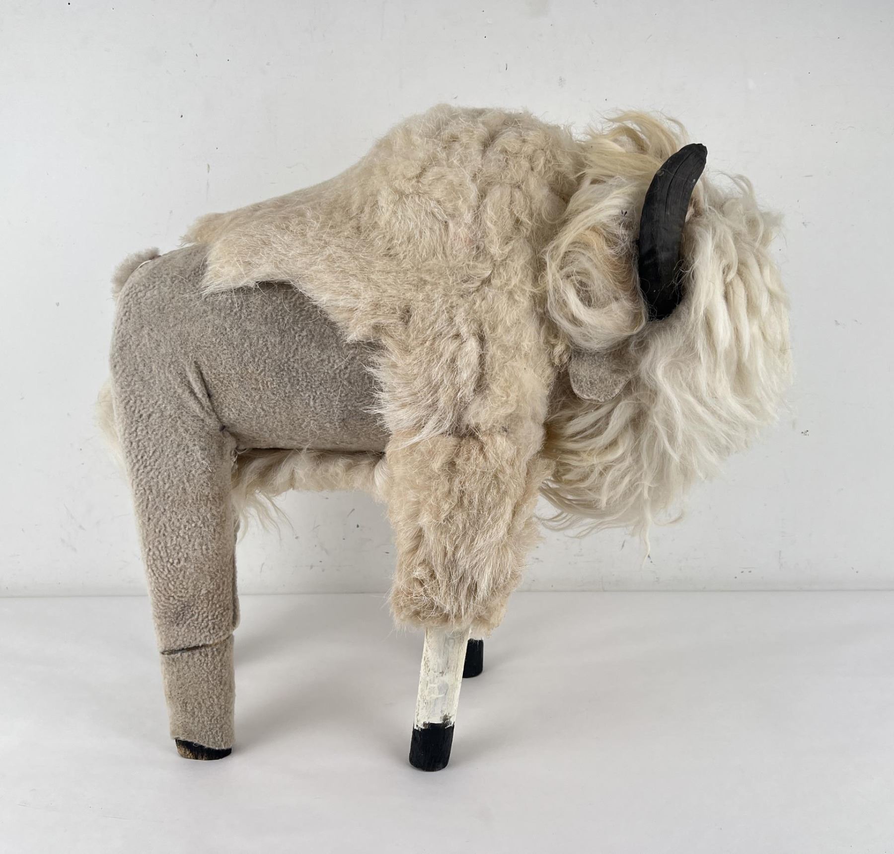 Dina Scott Navajo White Buffalo Folk Art Carving