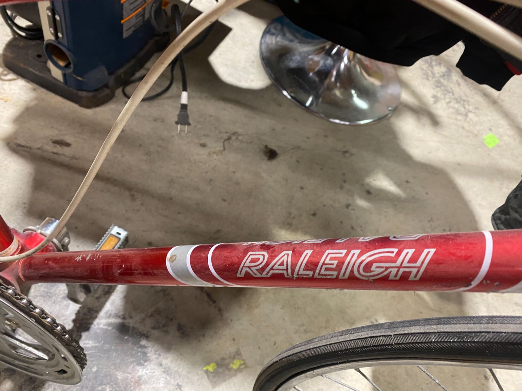 Vintage Raleigh bike