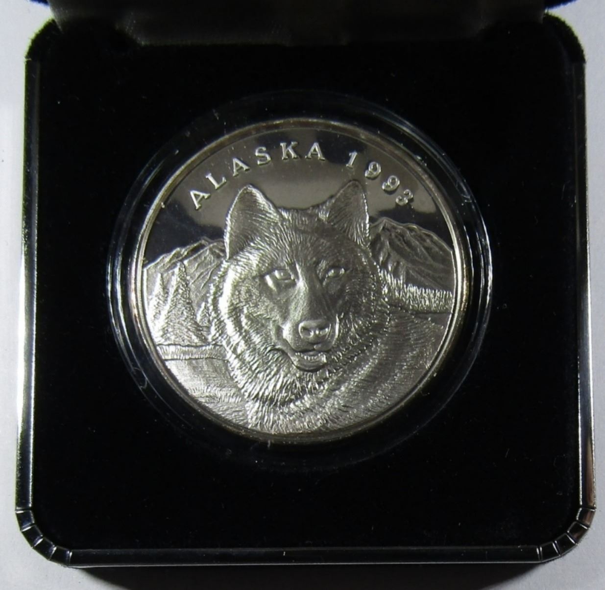 1993 ALASKA WOLF 1oz .999 SILVER