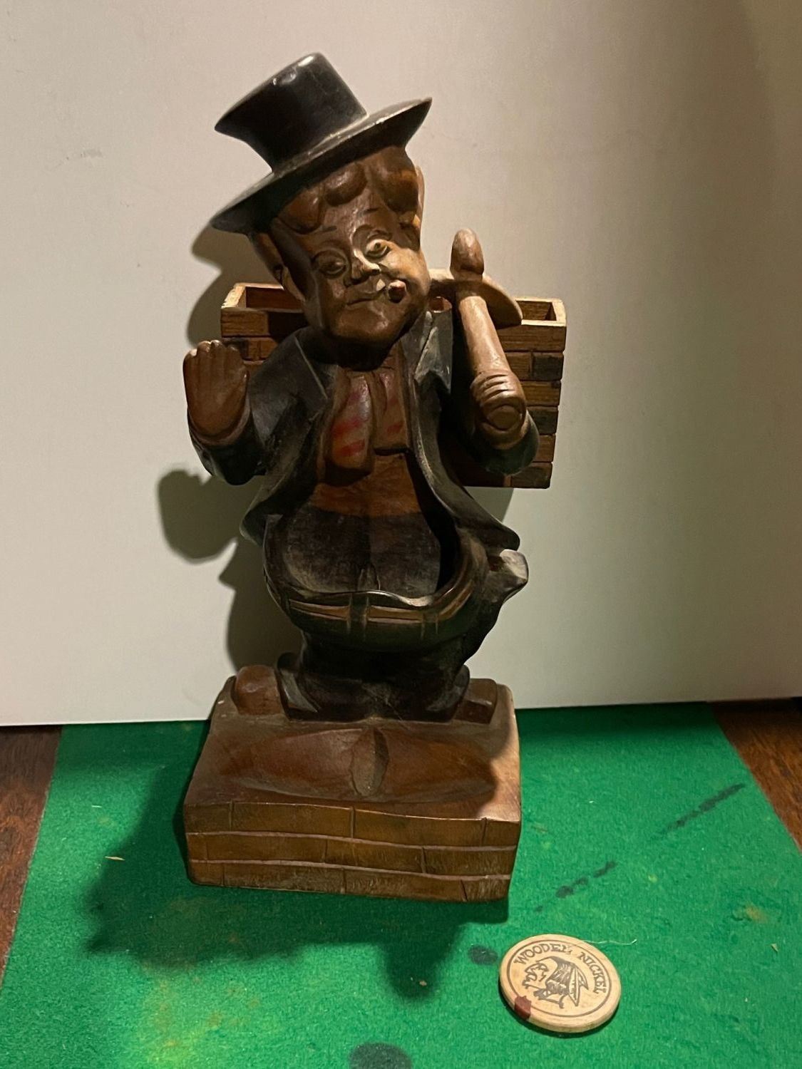 Black Forest Decorative Pipe Match Holder