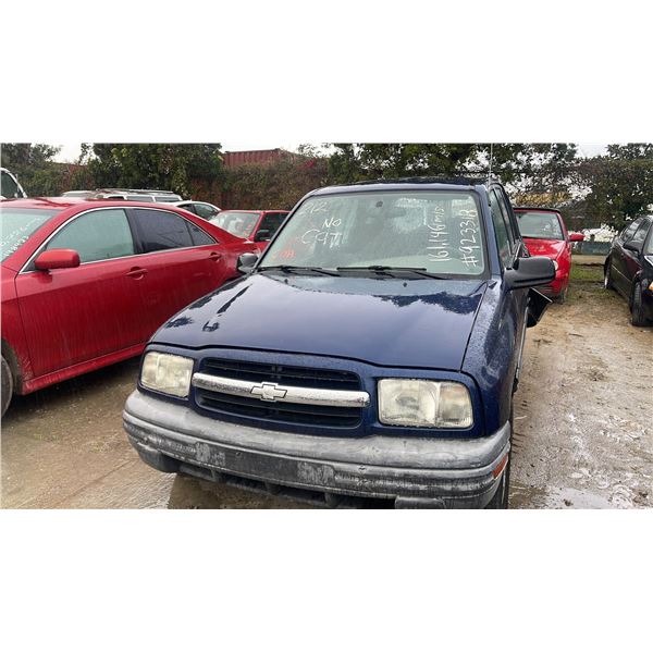 2000 Chevrolet Tracker