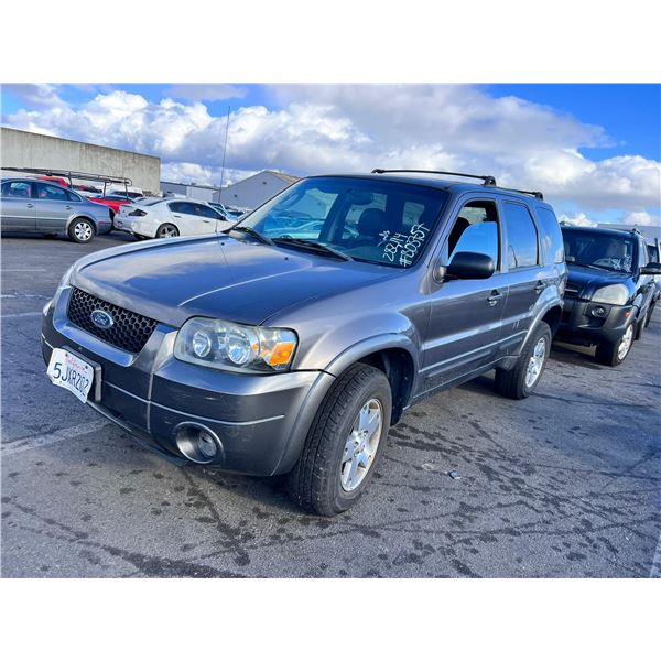 2005 Ford Escape Limited