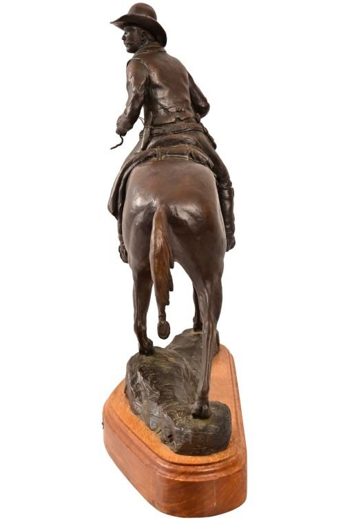 "Law Comes To Texas" Tom Moss Bronze