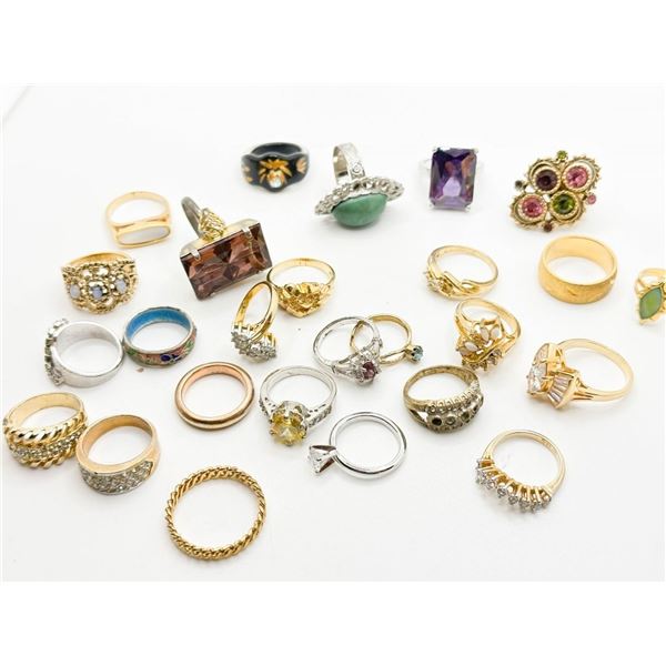 LARGE RINGS COLLECTION