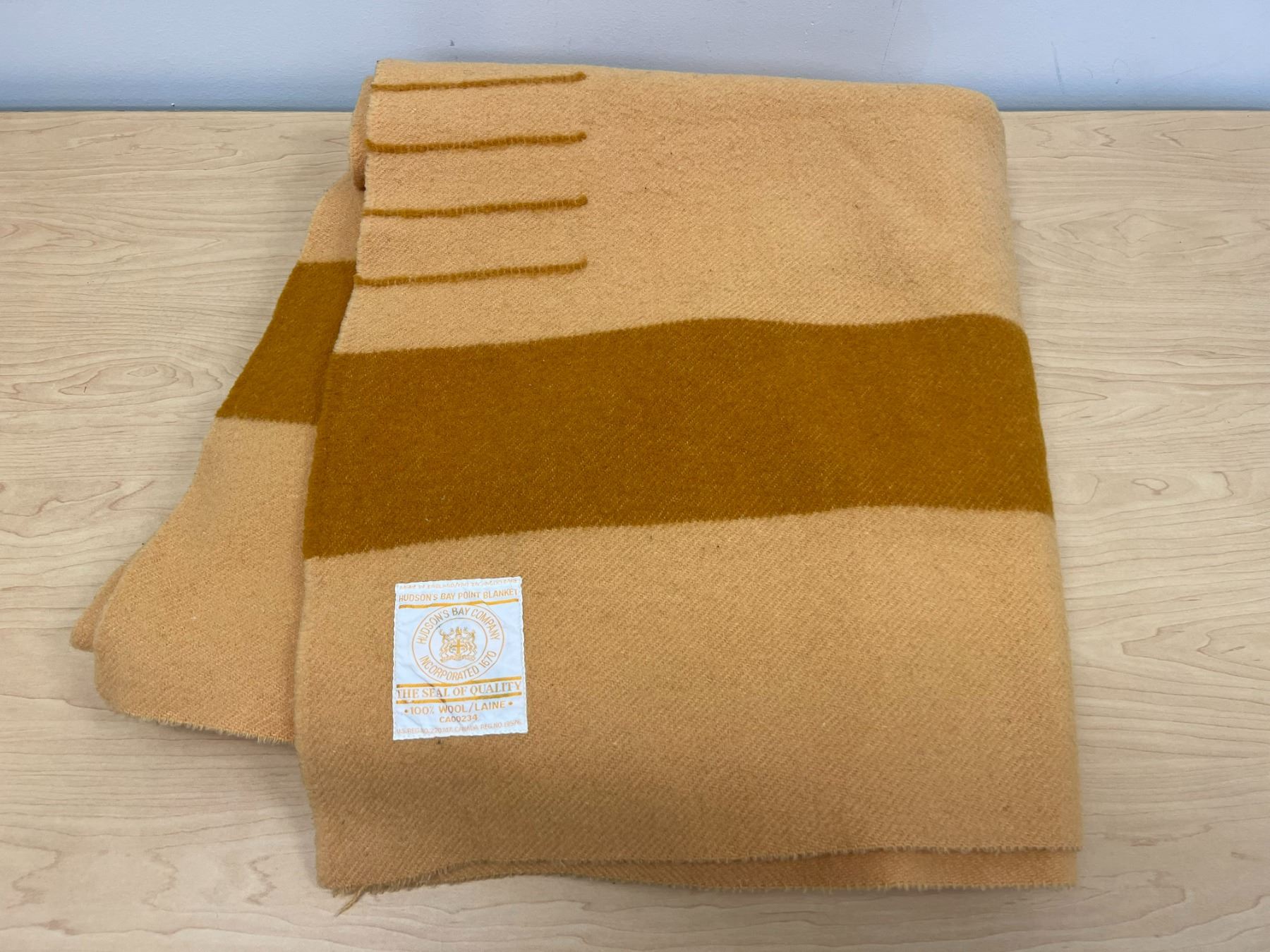 Vintage Hudson's Bay Company HBC 100% Wool 4 Point Blanket (approx: 73x88")