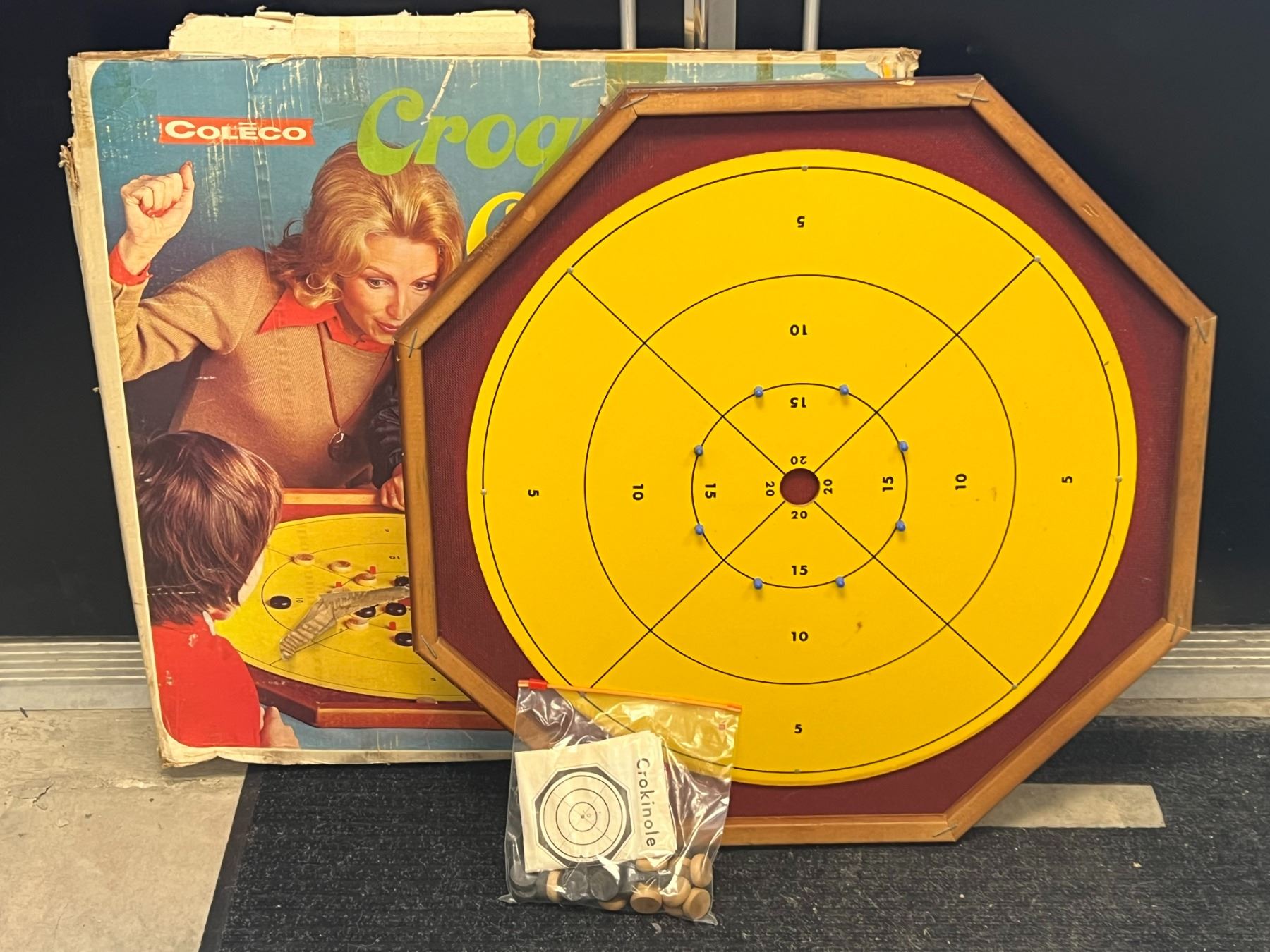 Vintage Coleco Crokinole / Checkers Game Board with Original Box 27"