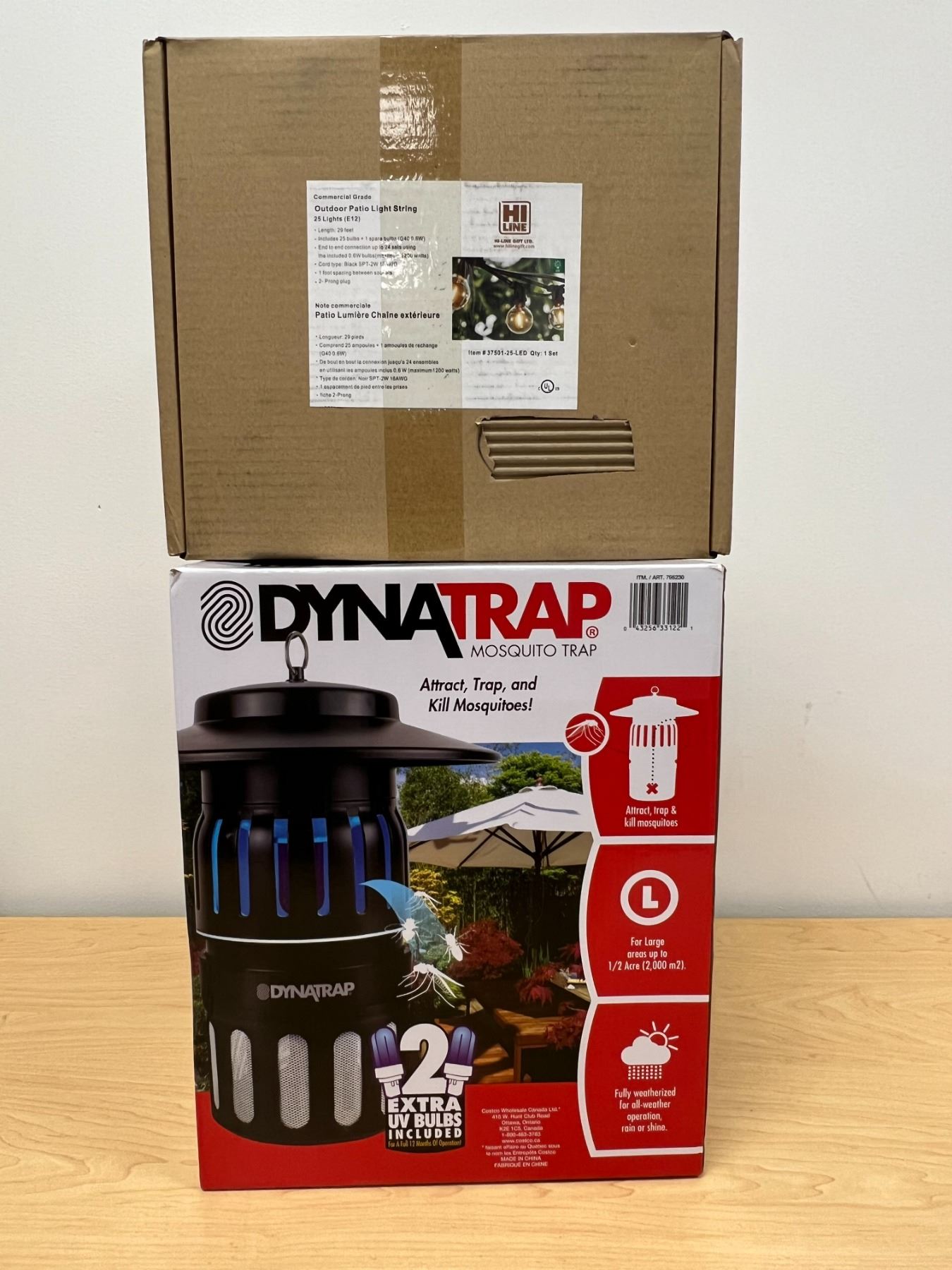 Dynatrap Mosquito Trap & Outdoor Patio Light String (both look new in ...