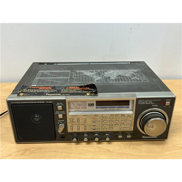 Vintage Panasonic SW Double Superheterodyne Receiver RF-B600