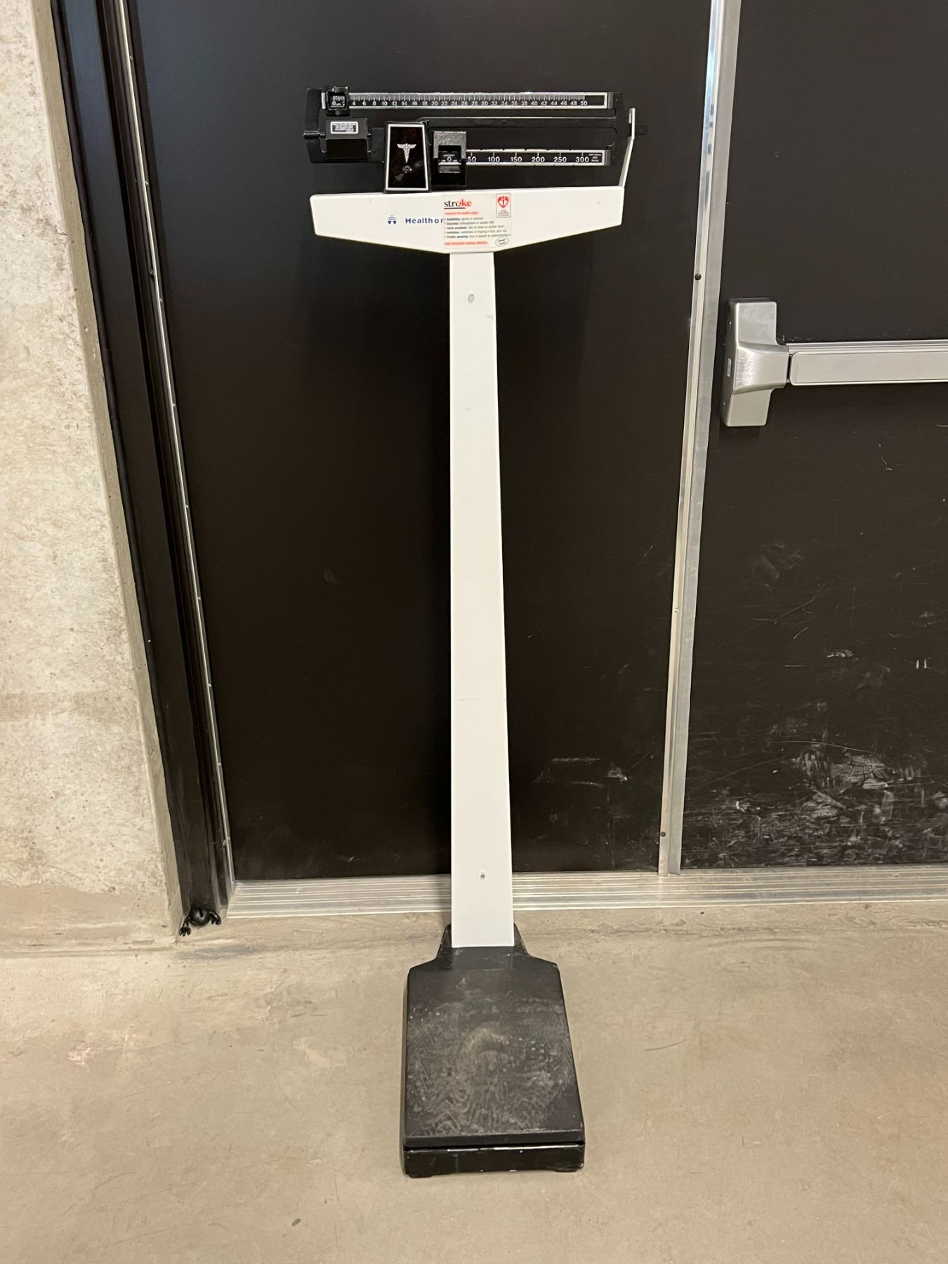 Medical / Doctors office Floor Scale (approx: 58" tall and 17" wide)