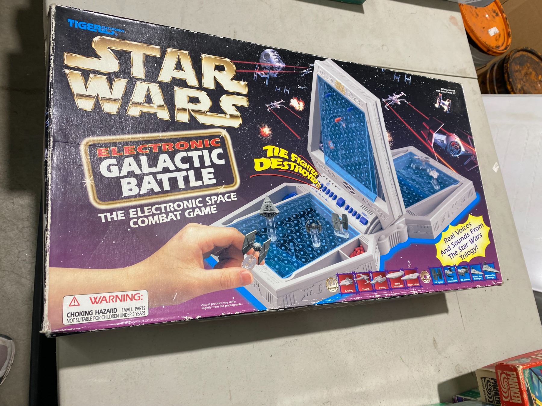 Star Wars electronic Galactic Battle game