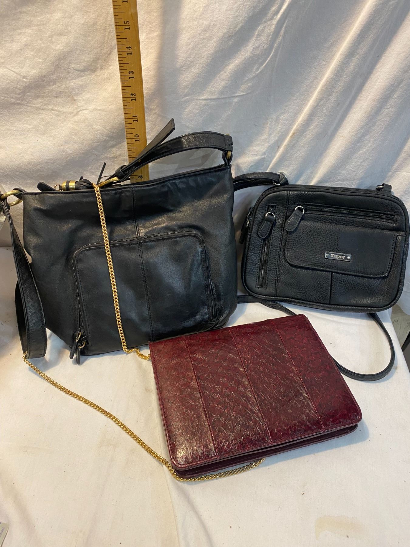 3 purses