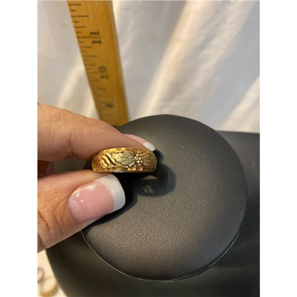 Ring stamped 10k