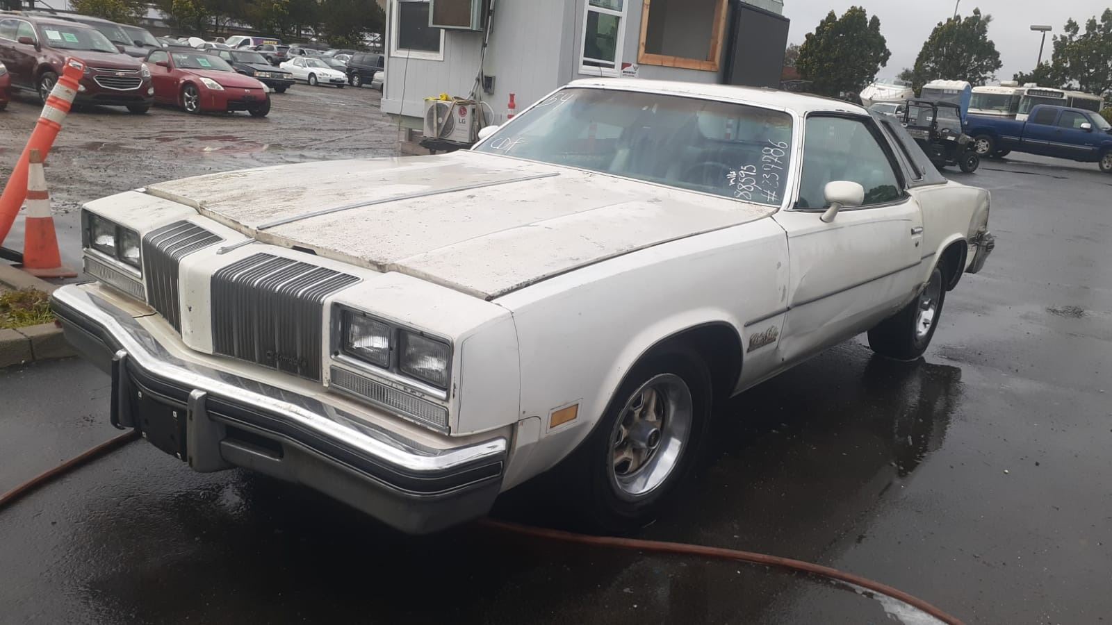 1977 Oldsmobile Cutlass 500